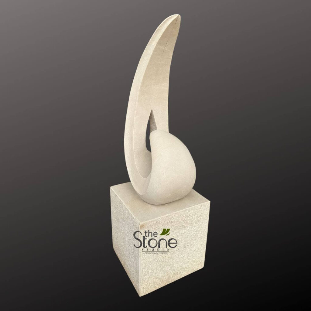 Modern Statue for Garden 4.5ft: Buy Best Idols - The Stone Studio