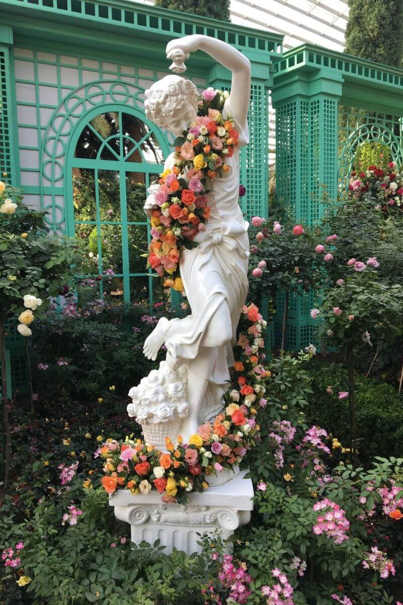 Roman Statues in India: Best Garden Decor - The Stone Studio